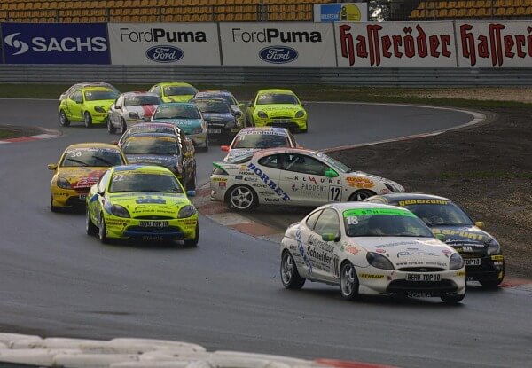 Al sinds augustus 2000 de plaats voor de liefhebber van de ECHTE Ford Puma!